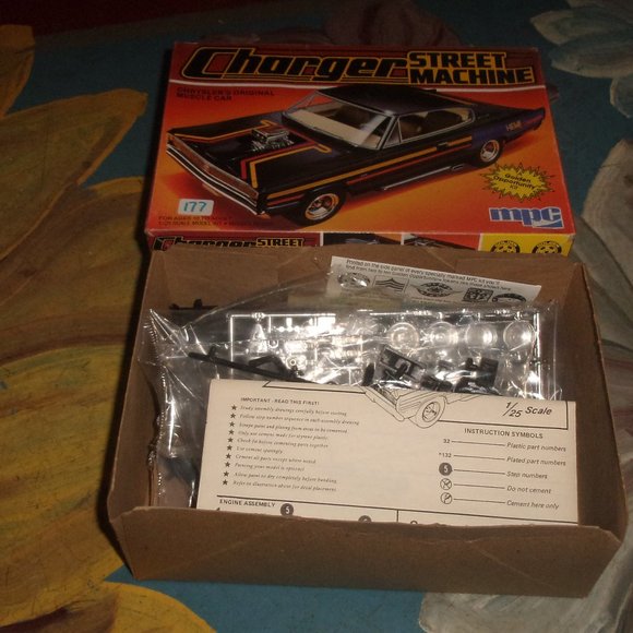 MPC | Toys | Mpc Model Kit Charger Street Machine Hemi Muscle Car ...